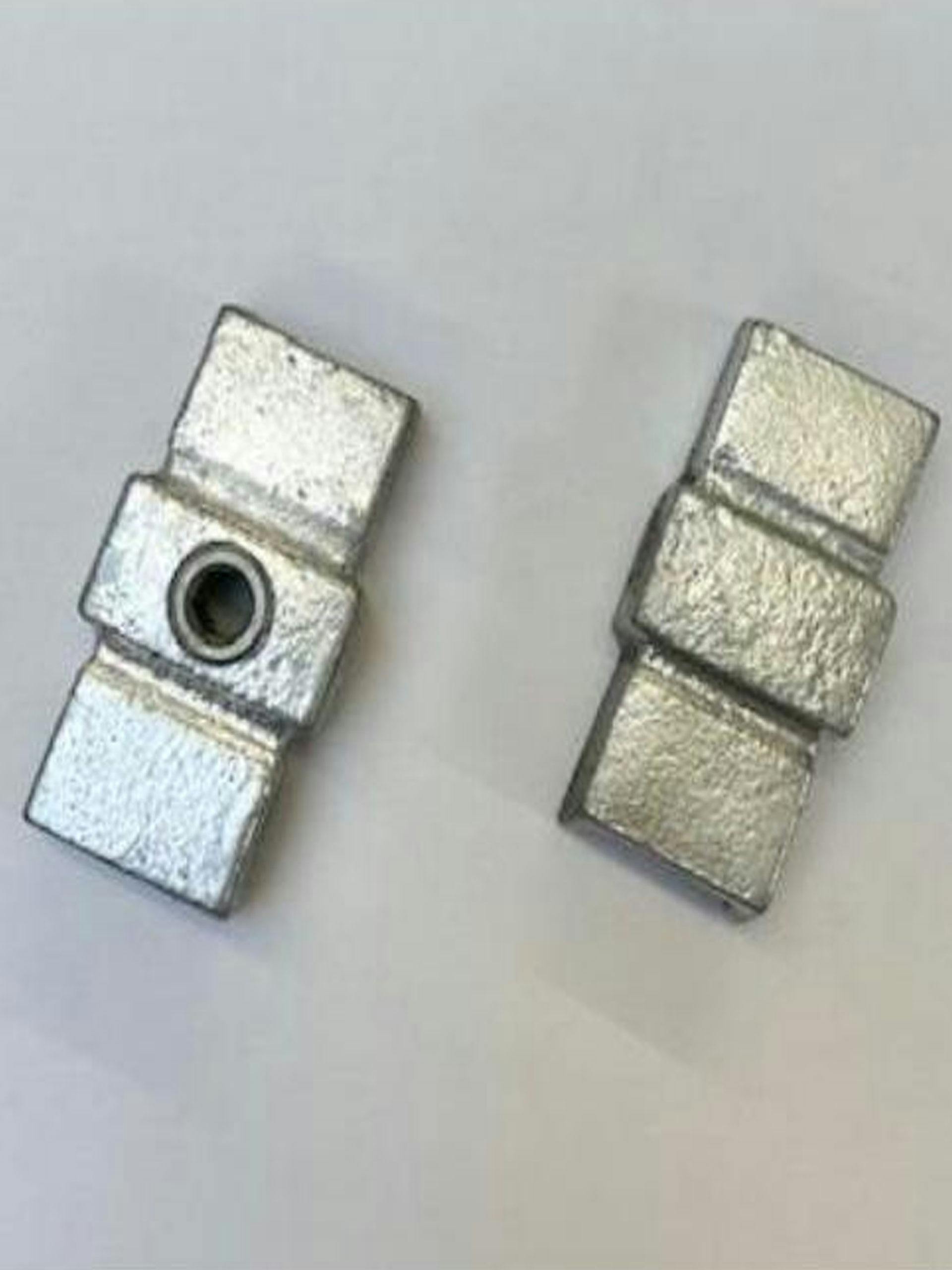 150 Internal Expanding Connector (Square 40 x 40)