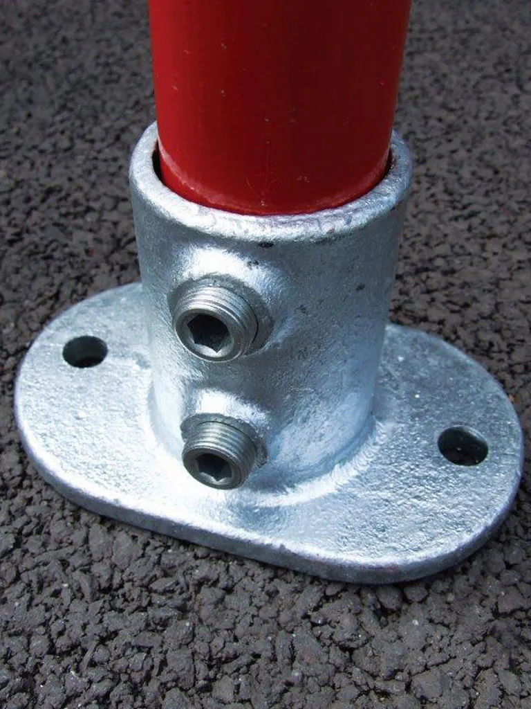 Global Walkway 132 Base Plate Pipeclamp