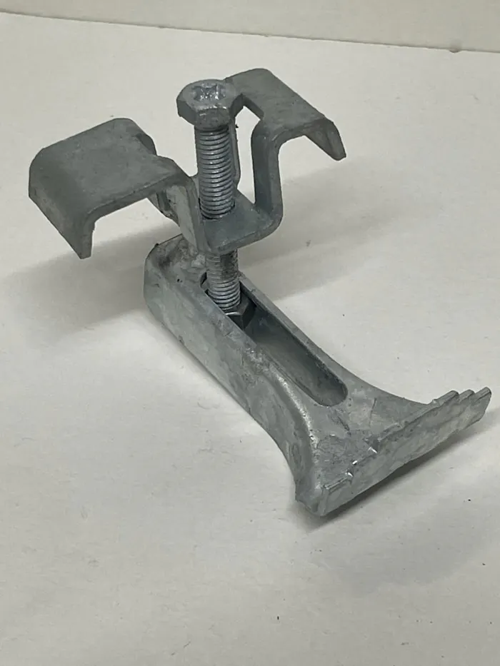 Global Walkway Floorclips for fixing down Open Steel, Pressure Locked ...